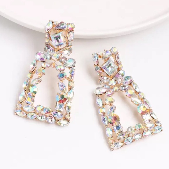 Zara | Jewelry | Zara Iridescent Rhinestone Earrings | Poshmark